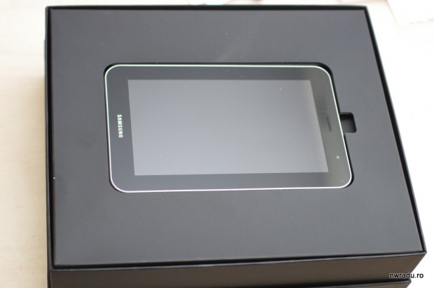 Unboxing cu surprize la Galaxy Tab 7 Plus - nwradu blog