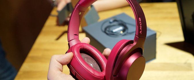 Sony a prezentat căștile și playerele Hi-Res Audio - nwradu blog