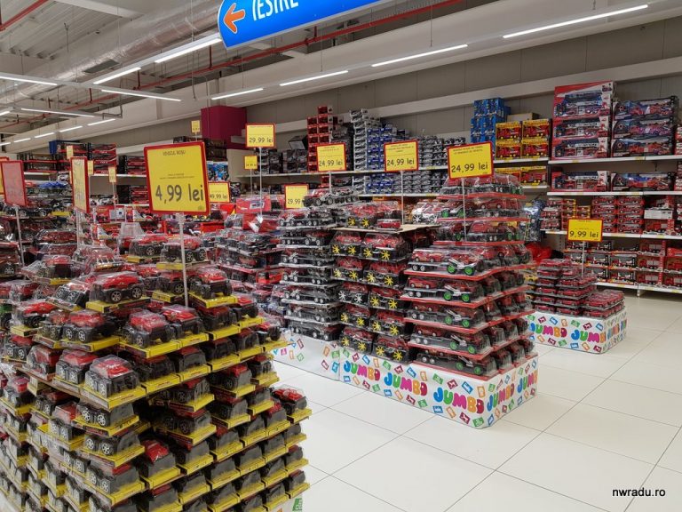 Jumbo este exemplul perfect de magazin care suferă pentru că n-a ...