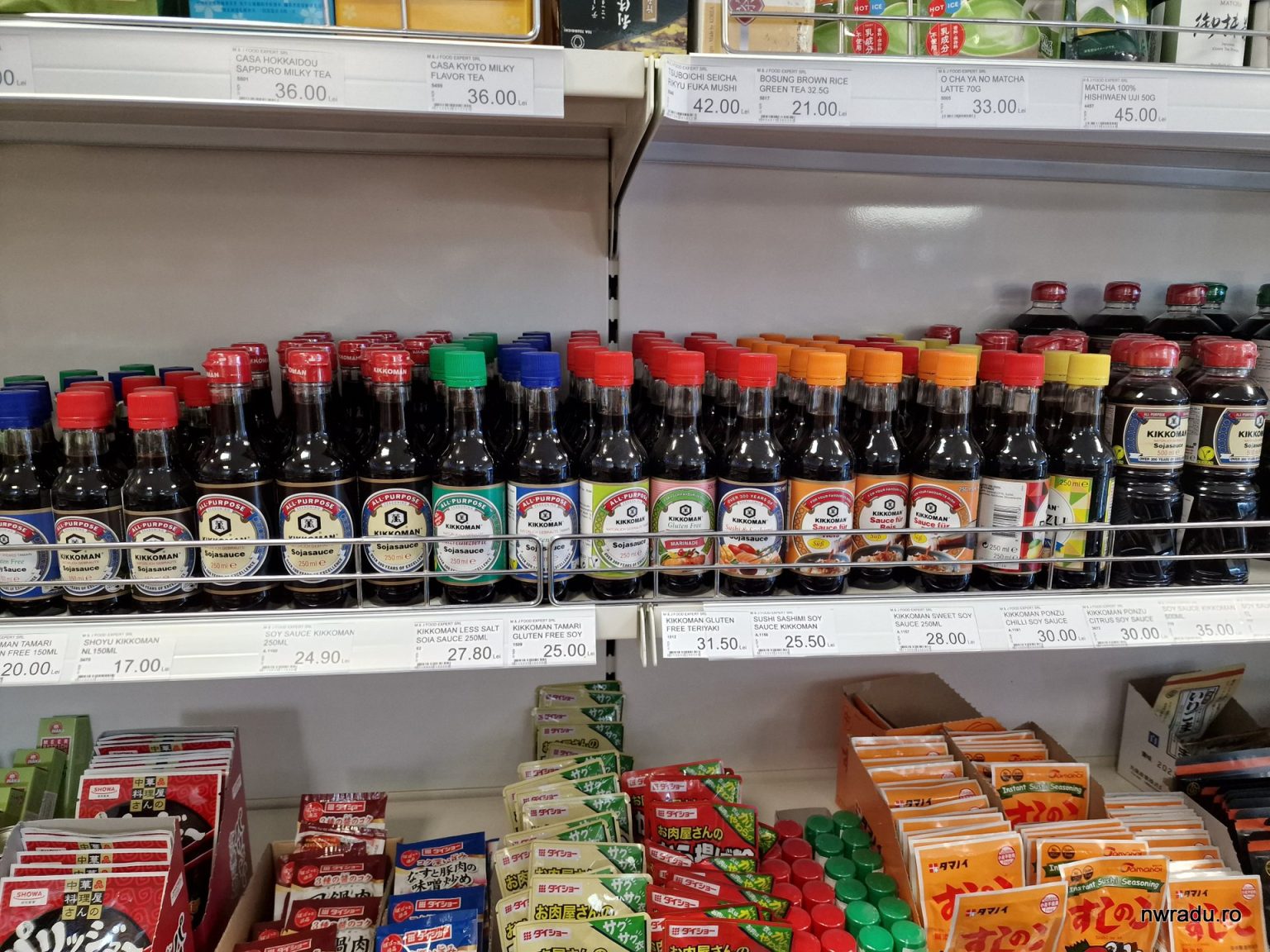Am mers la KJ Center, magazin cu produse alimentare coreene și japoneze ...