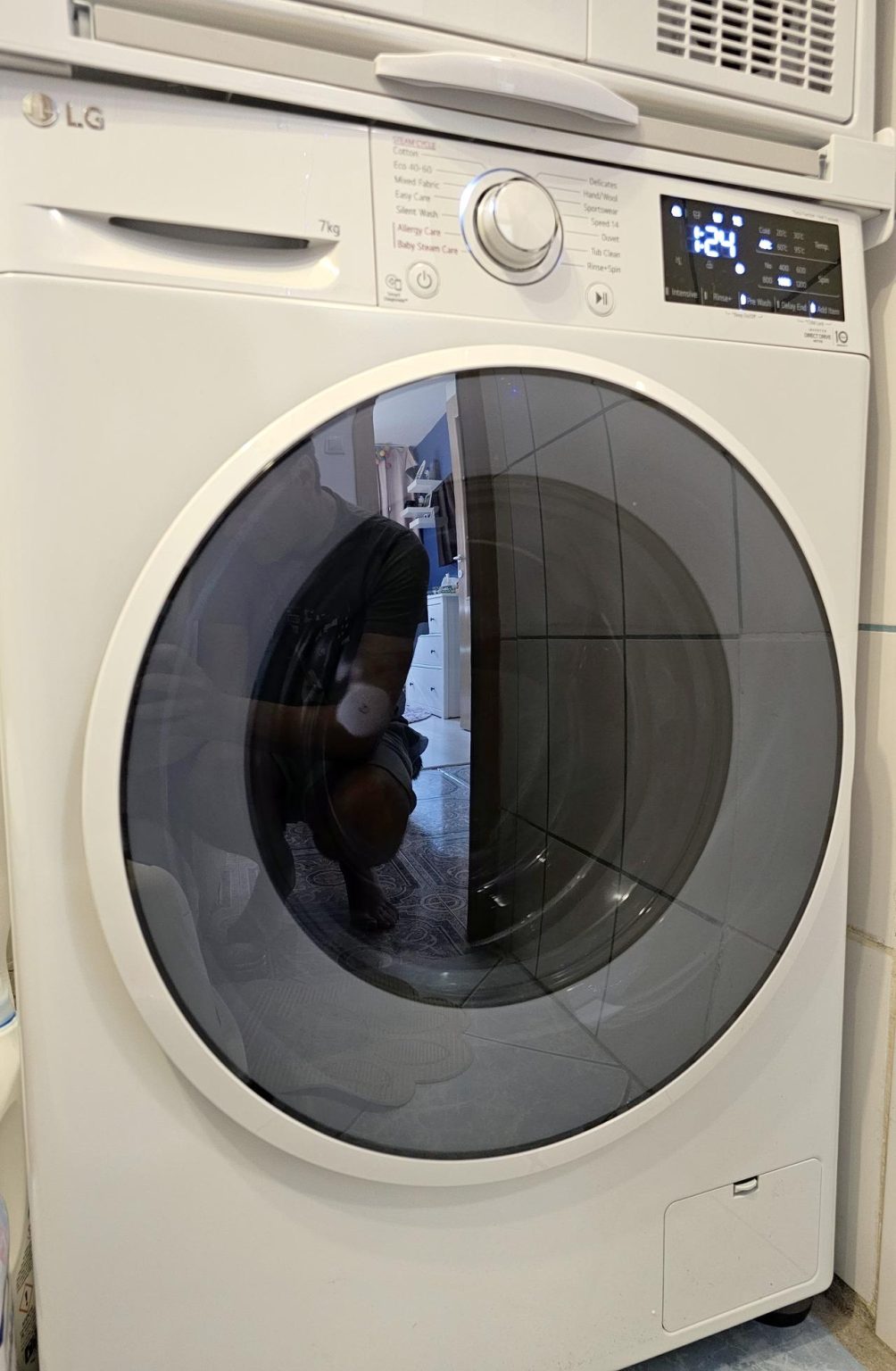 Mașina de spălat haine a explodat și cel mai dificil a fost să o scoatem de pe poziție - nwradu blog